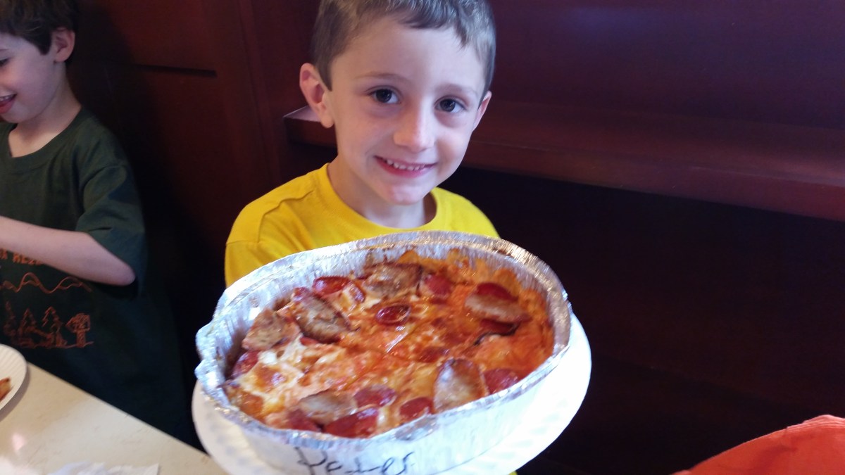 Kids in the Kitchen: Cub Scouts Make Pizza! | Hot, Cheap & Easy
